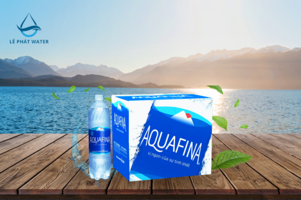 Thùng nước chai Aquafina 1,5L